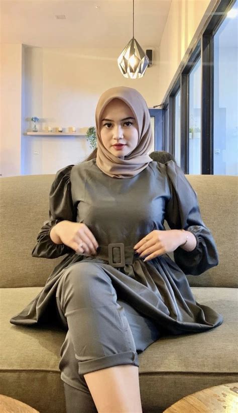 Ukhti jilbab suka Diatas Video Jilbab Viral - Nisa Putri
