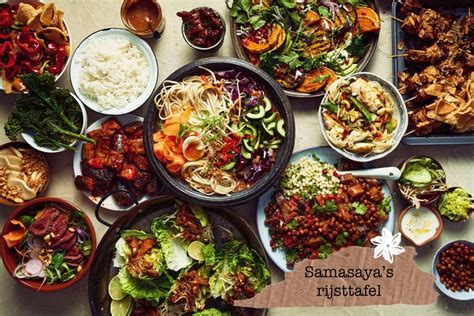 Indonesische Rijsttafel à La Lonny Gerungan Indonesisch Eten Rijsttafel Recepten Rijsttafel