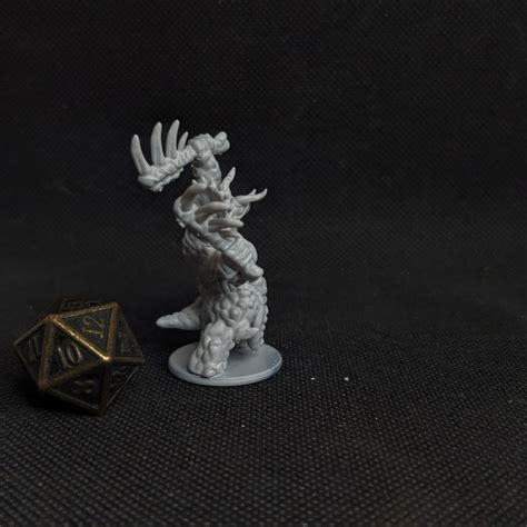 3d Printable Triceretops Warrior Presupported By Wicked Wizard Labs