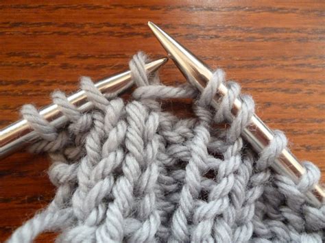 The Knitting Vortex Buttonhole Tutorial
