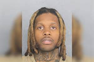 Lil Durk Caught With Apple Watch In Jail Tried To Destroy It