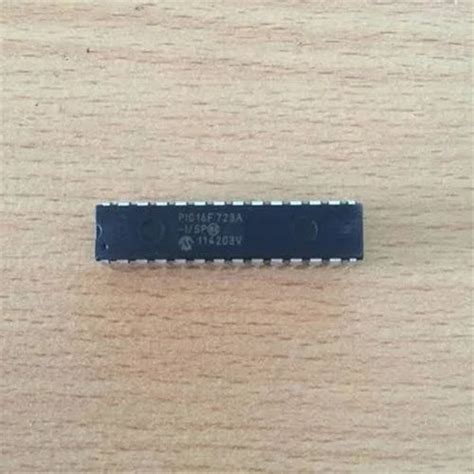 Microchip Pic16f723a Isp Microcontroller At Rs 55piece Microchip