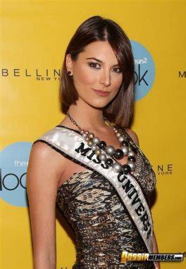 FREE Non Nude Celebrity Non Nude Non Nude Bikini Pictures XNXX