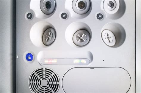 Should You Use The Call Button For Flight Attendant Service Drinks