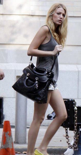 دختران قد بلند