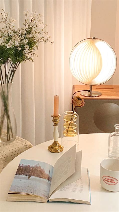 작지만 감성 넘치는 화이트and우드 12평 신혼집 라이프스타일 슈퍼앱 오늘의집