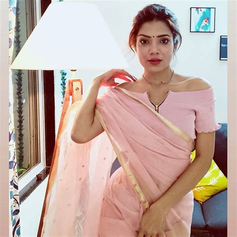 Palak Singh Photos 1 Mixindia