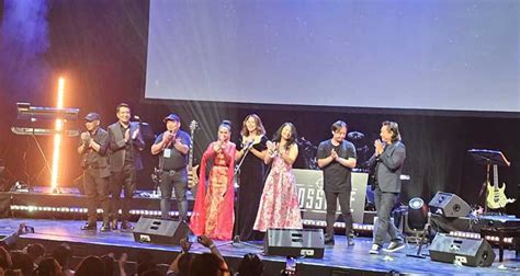 အဆိုတော် ဖြူဖြူကျော်သိန်း၏ ဂီတဖျော်ဖြေပွဲမှ ရန်ပုံငွေ ဩစတြေးလျ ဒေါ်လာ ၃ သိန်းကျော်ရ ဓာတ်ပုံ