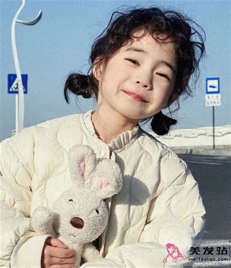 小女孩好看发型范本 短发长发都可pick 儿童发型 美发站
