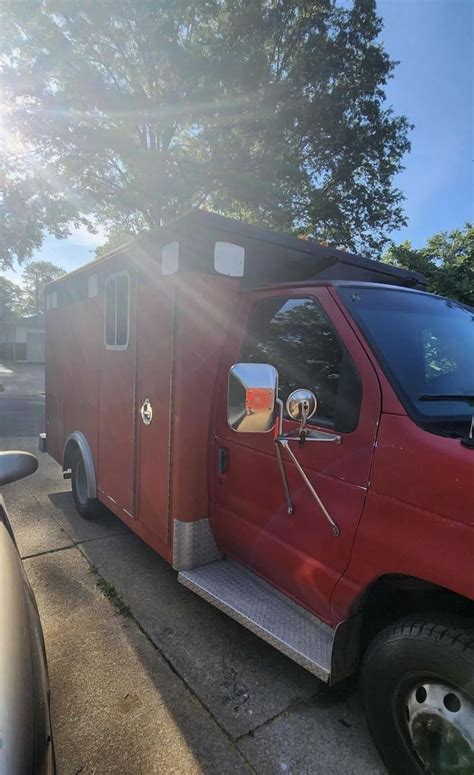 Tonka Loading R Vanlife