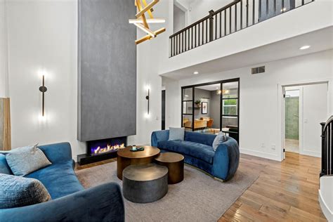 House For Sale In 11362 Santini Ln Porter Ranch California