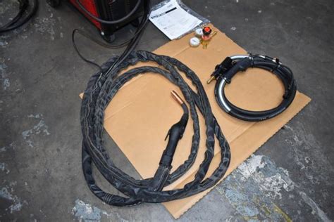 Lincoln Welding Equipment Lincoln Electric Powermig 360mp With Python