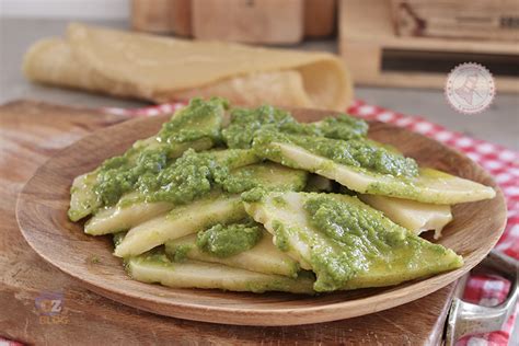 Testaroli Al Pesto Ricetta Genovese Tipica Con Foto Passo Passo