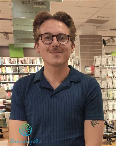 Thomas Korsgaard En Talentfuld Dansk Forfatter Lær Mere Om Hans Forfatterskab September