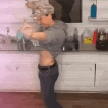 Funny Belly S Tenor