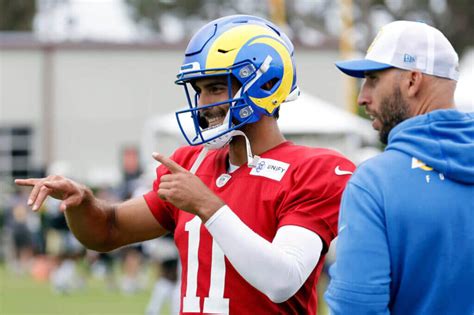 After Some ‘chaotic Seasons Rams Qb Jimmy Garoppolo Is Having Fun Again The Athletic
