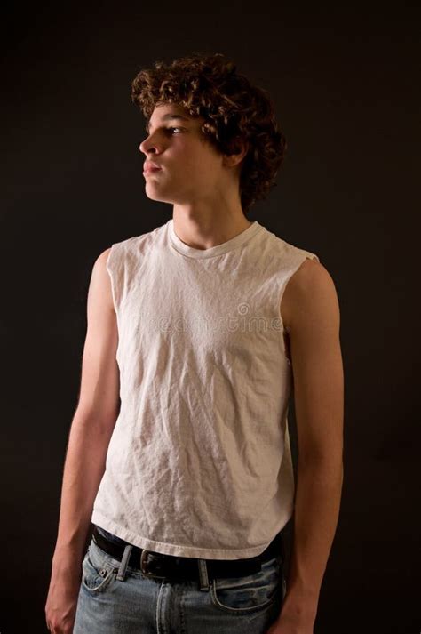 Knappe 12 Jaar Oude Jongen Stock Foto Image Of Tiener 8151622