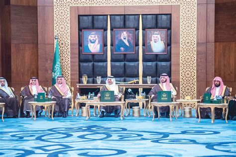 جريدة الرياض سعود بن نايف العمل التطوعي سمة أبناء وبنات الوطن