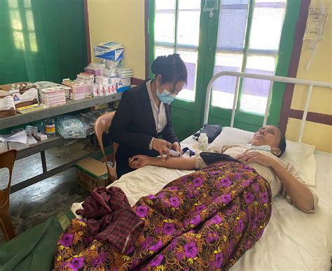 မင်းပြားမြို့နယ်၌ သံဃာတော်များ၊ သာသနာနွယ်ဝင်သီလရှင်များနှင့် ဒေသခံပြည်သူ များအား ကျန်းမာရေးစောင့