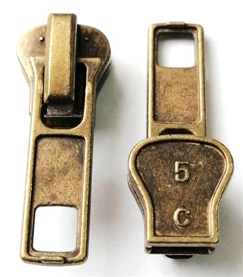 Плъзгач за Л зъб Т5 никел ЦИПОВЕ ВИДОВЕ Плъзгачи за ципове