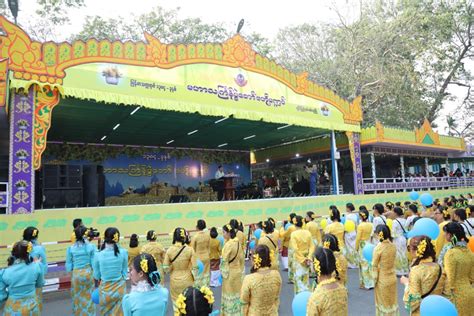 တိုင်းဒေသကြီးနှင့် ပြည်နယ်များ၊ တိုင်းစစ်ဌာနချုပ်အသီးသီး၌ မြန်မာ့ရိုးရာအတာသ င်္ကြန်မဏ္ဍပ်ဖွင့်ပ