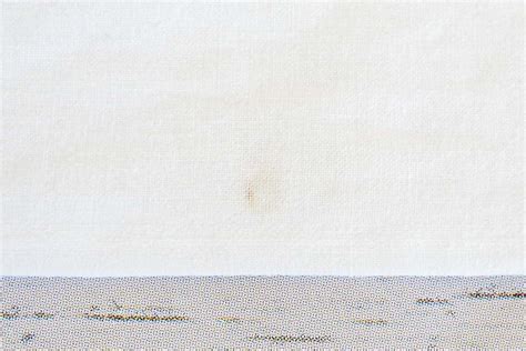 How To Get Rust Marks Out Of Fabric Adorn The Table