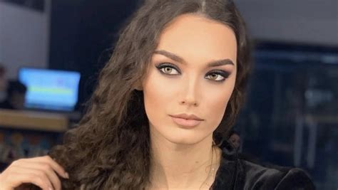 „ჩემი სიყვარულია ეს გოგო“ მსახიობი ნანუკა სტამბოლიშვილი იუბილარია