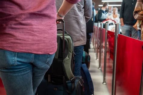 290개 이상의 에어스테어 스톡 사진 그림 및 Royalty Free 이미지 Istock