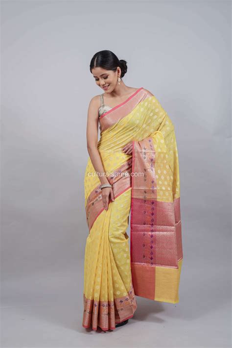 How To Wear A Saree Different Types Of Saree Wearing Styles Culturalsaree How To Wear A Saree