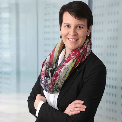 Anke Belz Relationship Managerin Wealth Management Commerzbank Ag