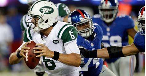 This Guy Is Trying To Kill Me Former Nfl Qb Mark Sanchez Allegedly Assaulted 69 Year Old