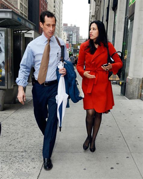 Anthony Weiners Marriage Was ‘busted Sexts Caimed He And Huma Abedin