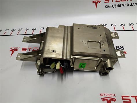 3 Janshen Box 1st Generation Tesla Model S 1021154 02 J