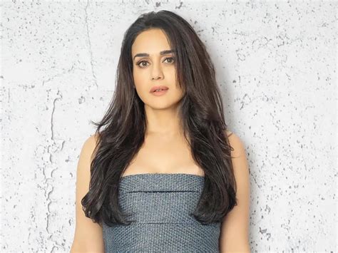 Preity Zinta Biography : Iconic Bollywood Star - Open Education Portal