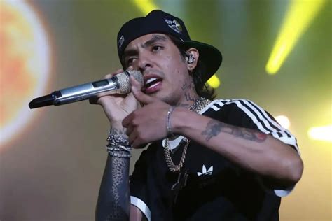 Natanael Cano Peleó Con Su Dj En Pleno Concierto