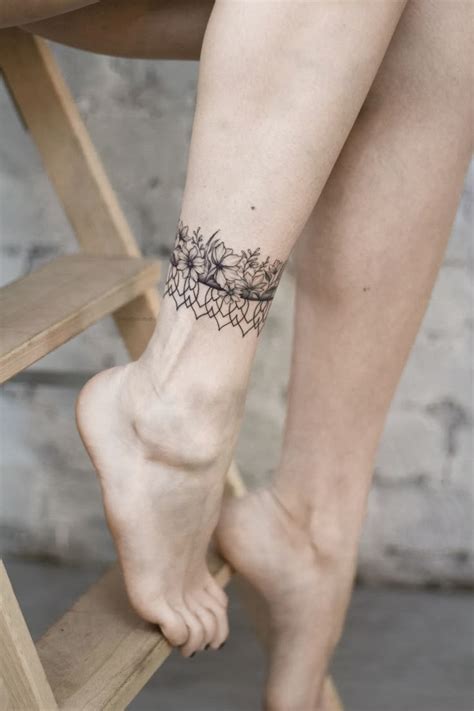 Тату цветы Тату на ноге Тату цветы для девушек 100 татуировок и эскизов на нашем сайте