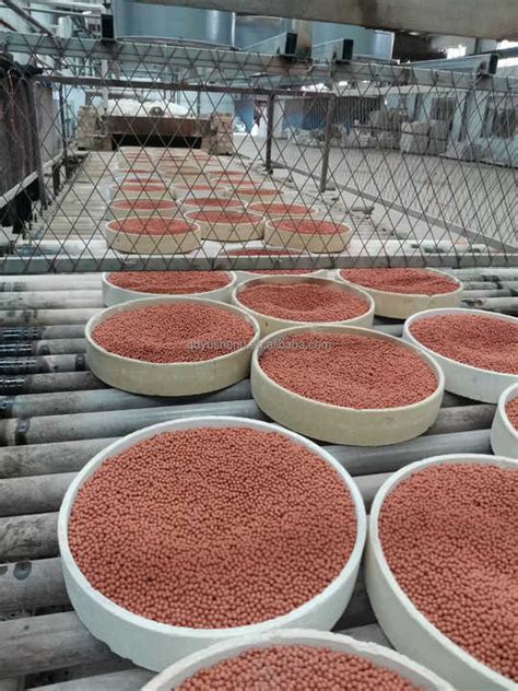 빨간 찰흙 돌 온천장 목욕을 S 온천장 찰흙 공