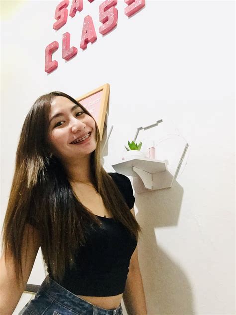 Sassy Classy Fit To Small Facebook