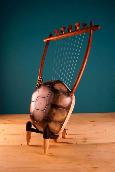 Lyre Instrument