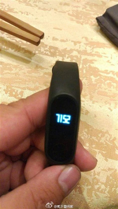 Eight New Xiaomi Mi Band Real Life Images Surface