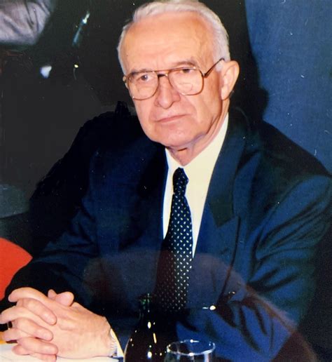 Измина 1 година откакто ни напусна проф Тодор Вълчев Спомен