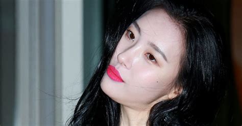 선미 때론 아찔하게 공항패션