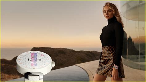 Sophie Turner Looks Stunning In Louis Vuitton Campaign Photo