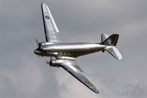 Foto De Douglas Dc 3 Vuelo En Flightaware