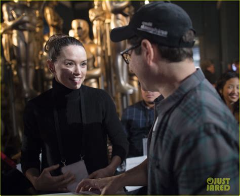 Oscars 2016 Celeb Rehearsal Photos Revealed Photo 3591703 Benicio