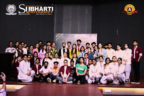 Modeling Workshop On Camera Facing And Stage Posing Subharti