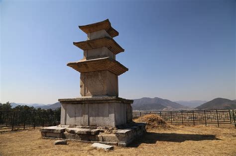 5 무료 삼층석탑 And 석탑 이미지 Pixabay