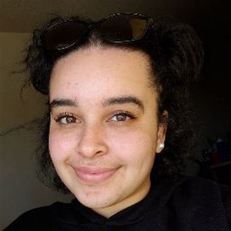 Danielle Reyes Youtube