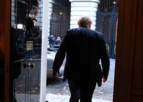 The Myth Of The Working Class Tory Just Three In Ten Voted Blue