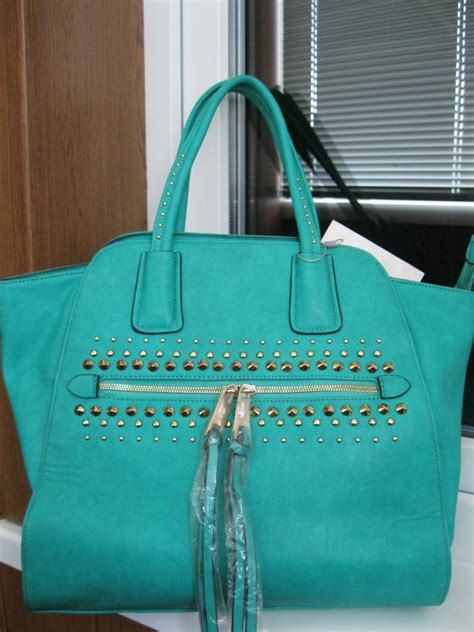 Містка літня сумка — ціна 400 грн у каталозі Сумки Купити аксесуари за доступною ціною на Шафі